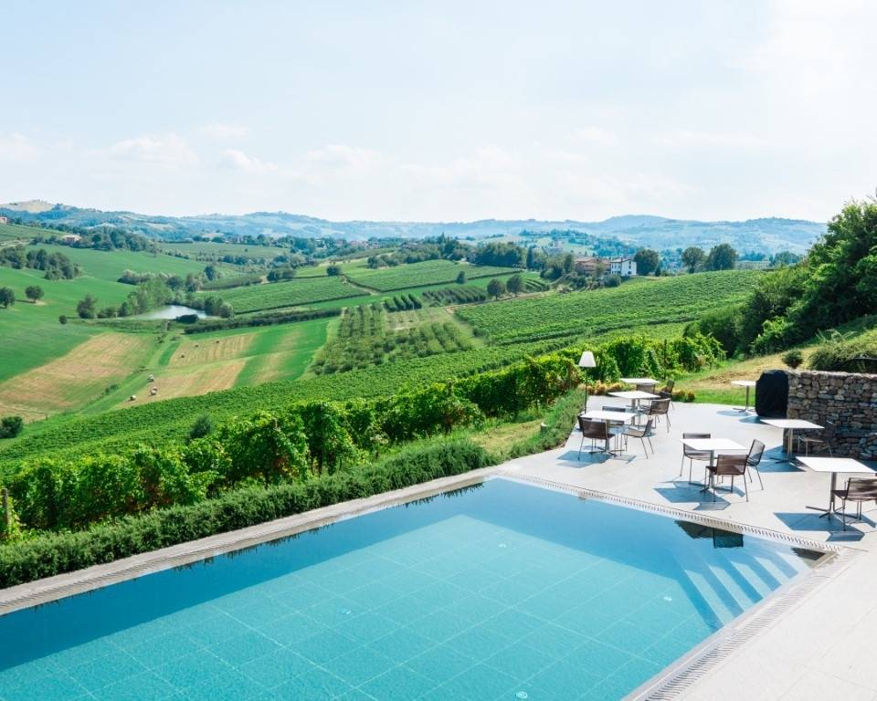 Opera02 ⭐️ Tour, Reviews, Price - 2025