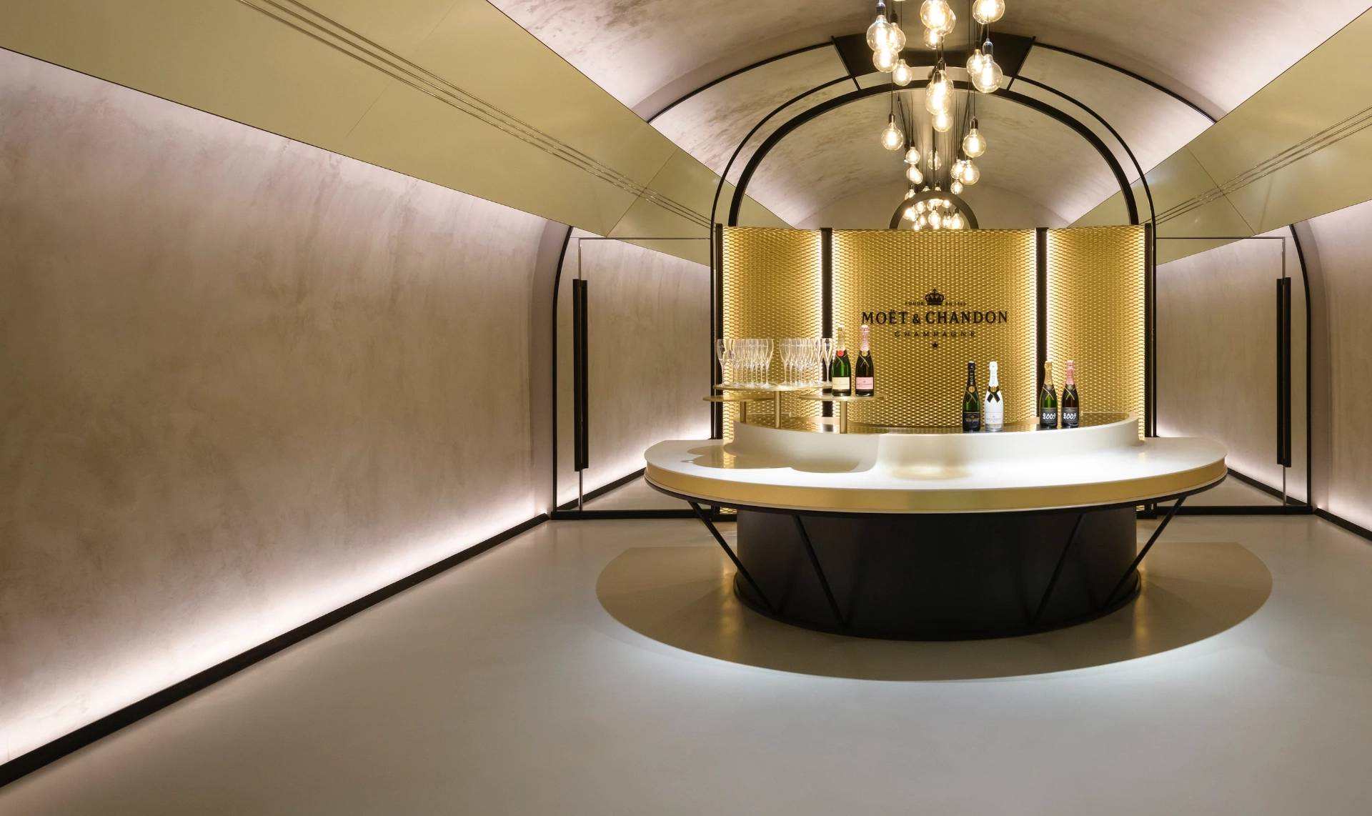 Moët & Chandon "Imperial Instant" Tour