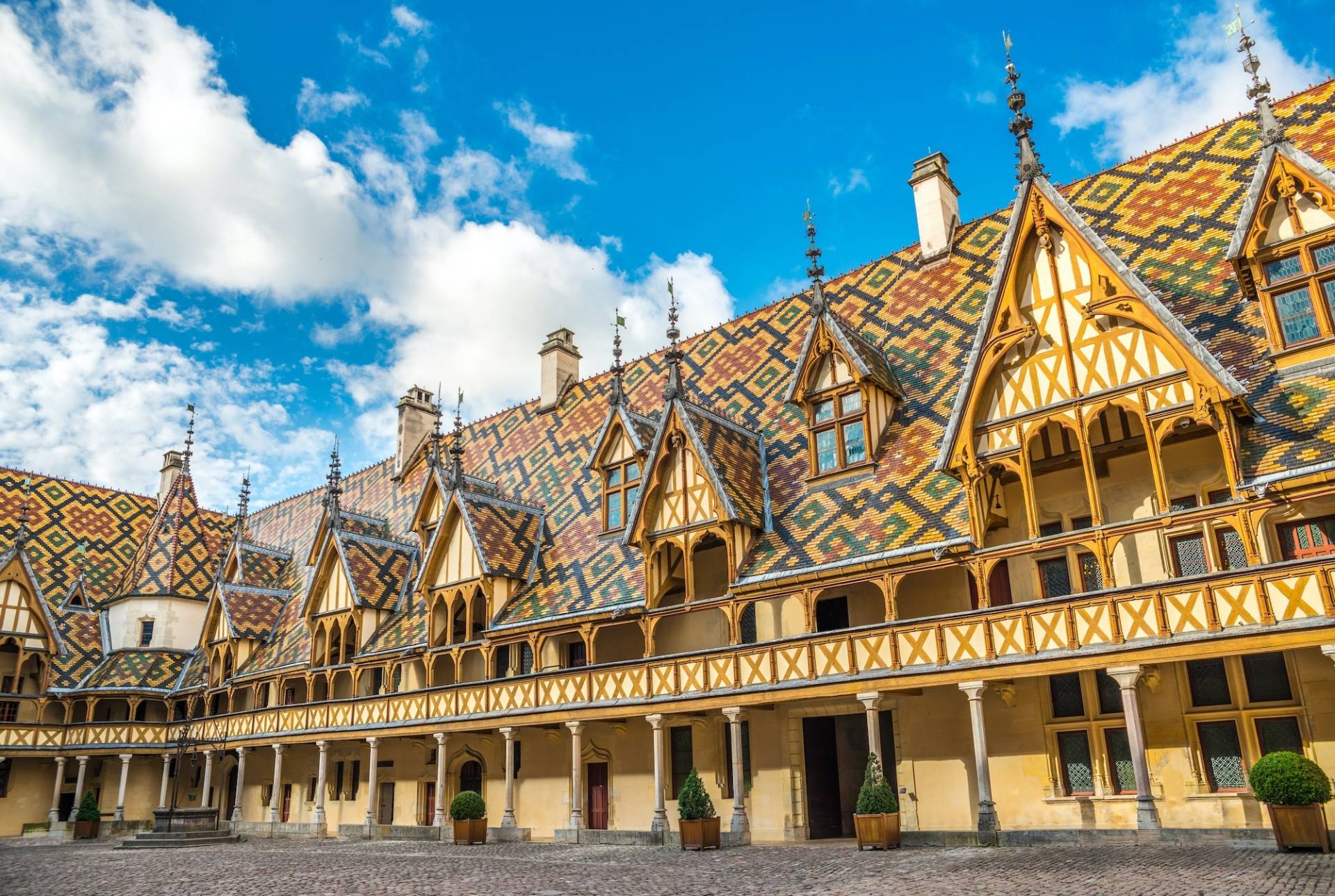 Beaune Wine Tours & Tastings ⭐️ BEST Wineries 2026