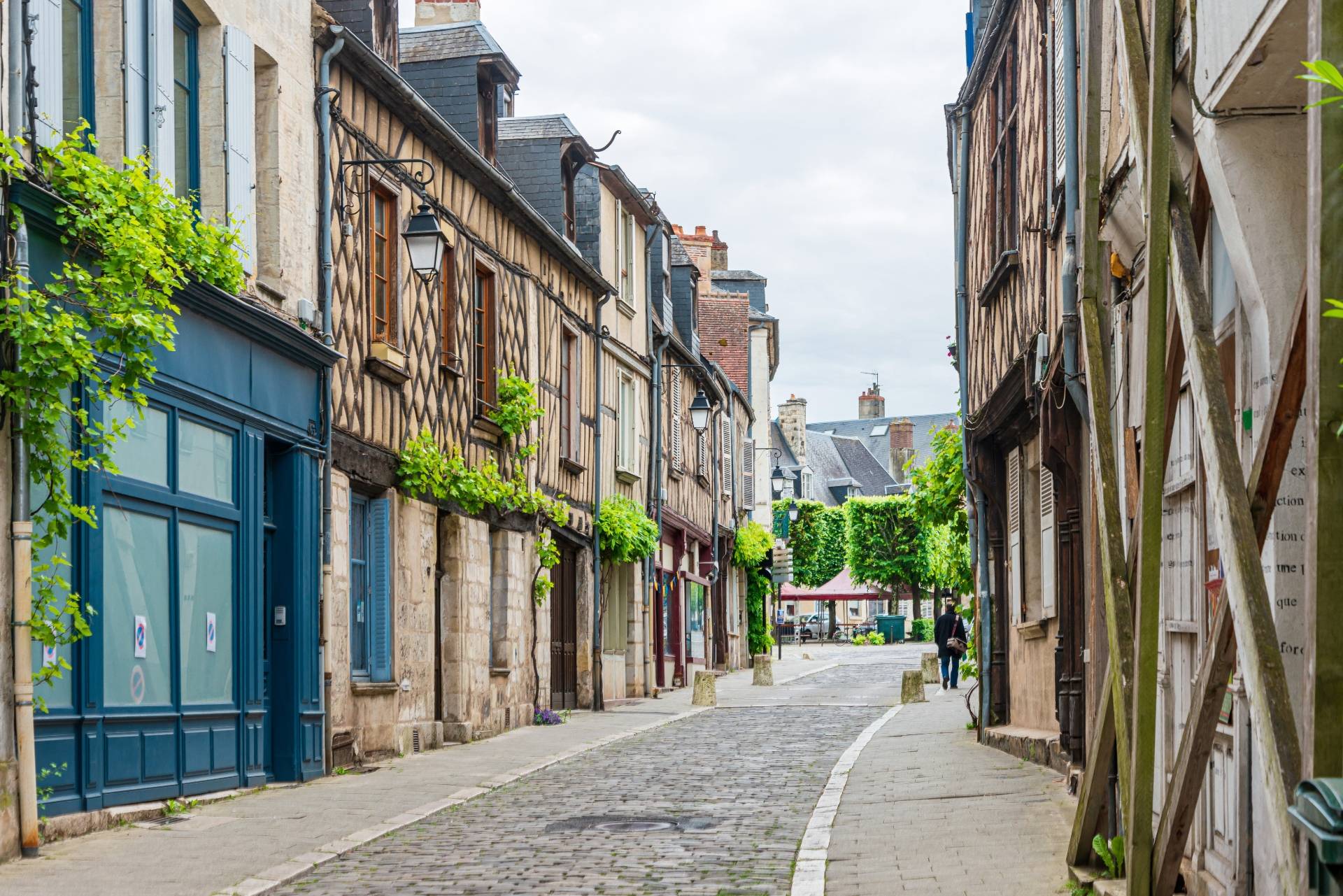 Bourges Wine Tours & Tastings ⭐️ BEST Wineries 2026