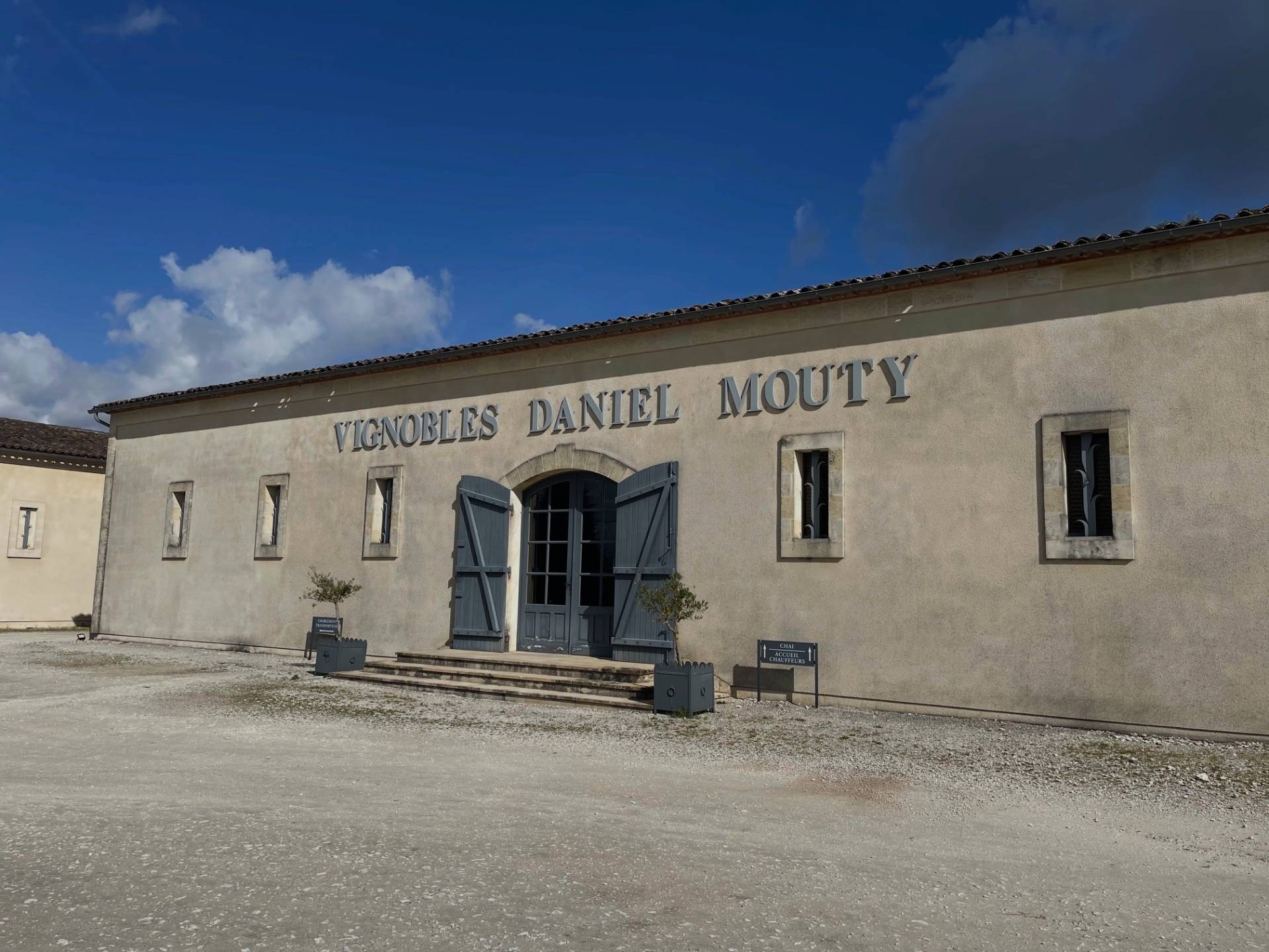 Vignobles Mouty ⭐️ Tour, Reviews, Price - 2025